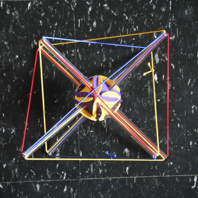 Amazing Geometry Machine – Dual Tetrahedra – Dick Esterle